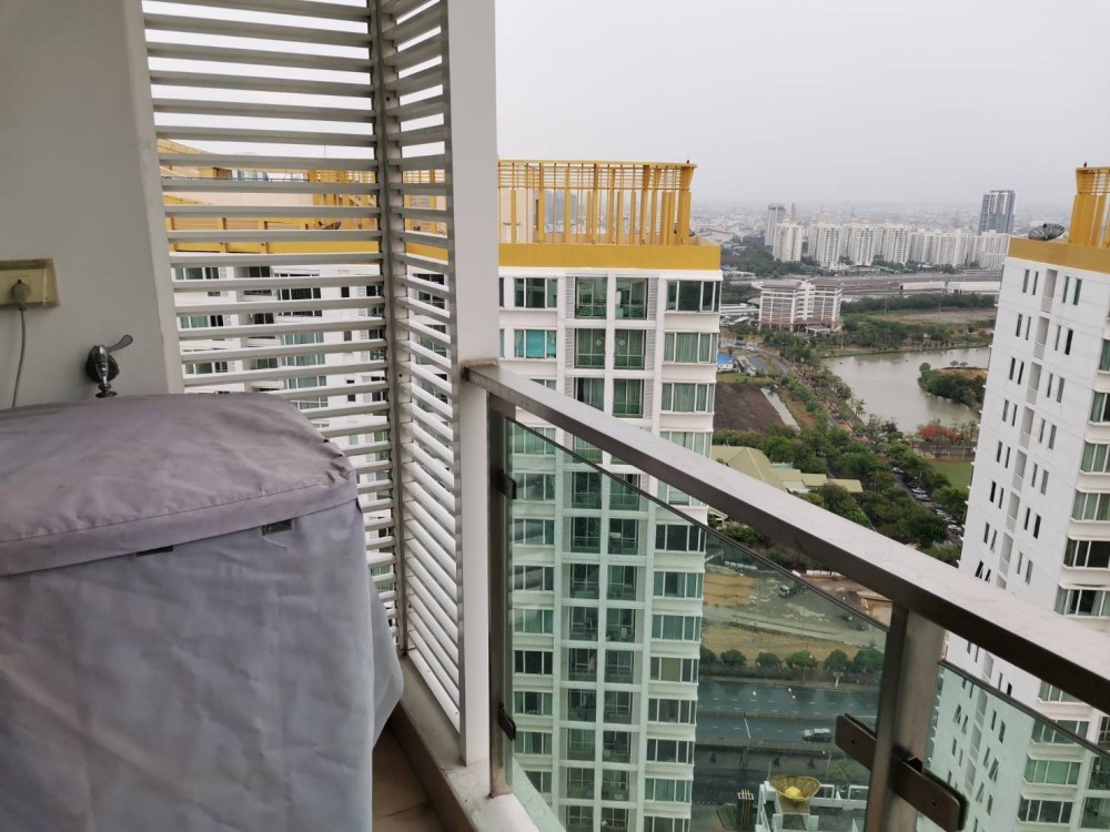 For rent!! Condo T.C. Green, 33rd floor (top floor), Building C, fully ...