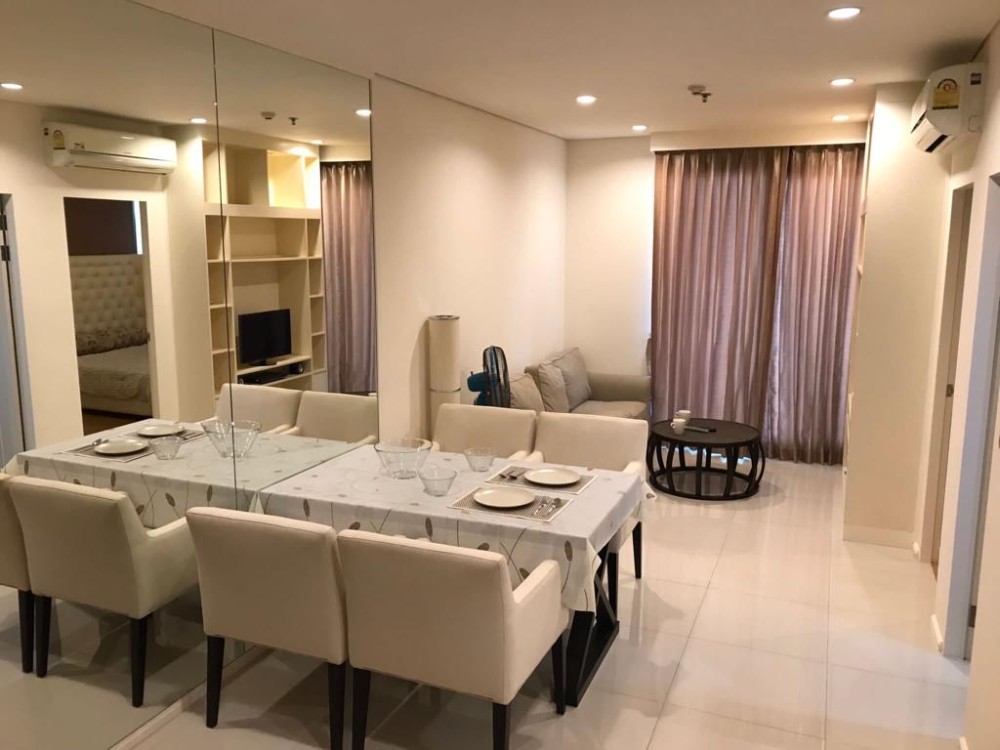 Scancondo | ให้เช่า!! คอนโด วิลล่า อโศก ชั้น 18 เฟอร์นิเจอร์ครบ พร้อมเข้าอยู่ได้ทันที ห้ามพลาดจ้า!!